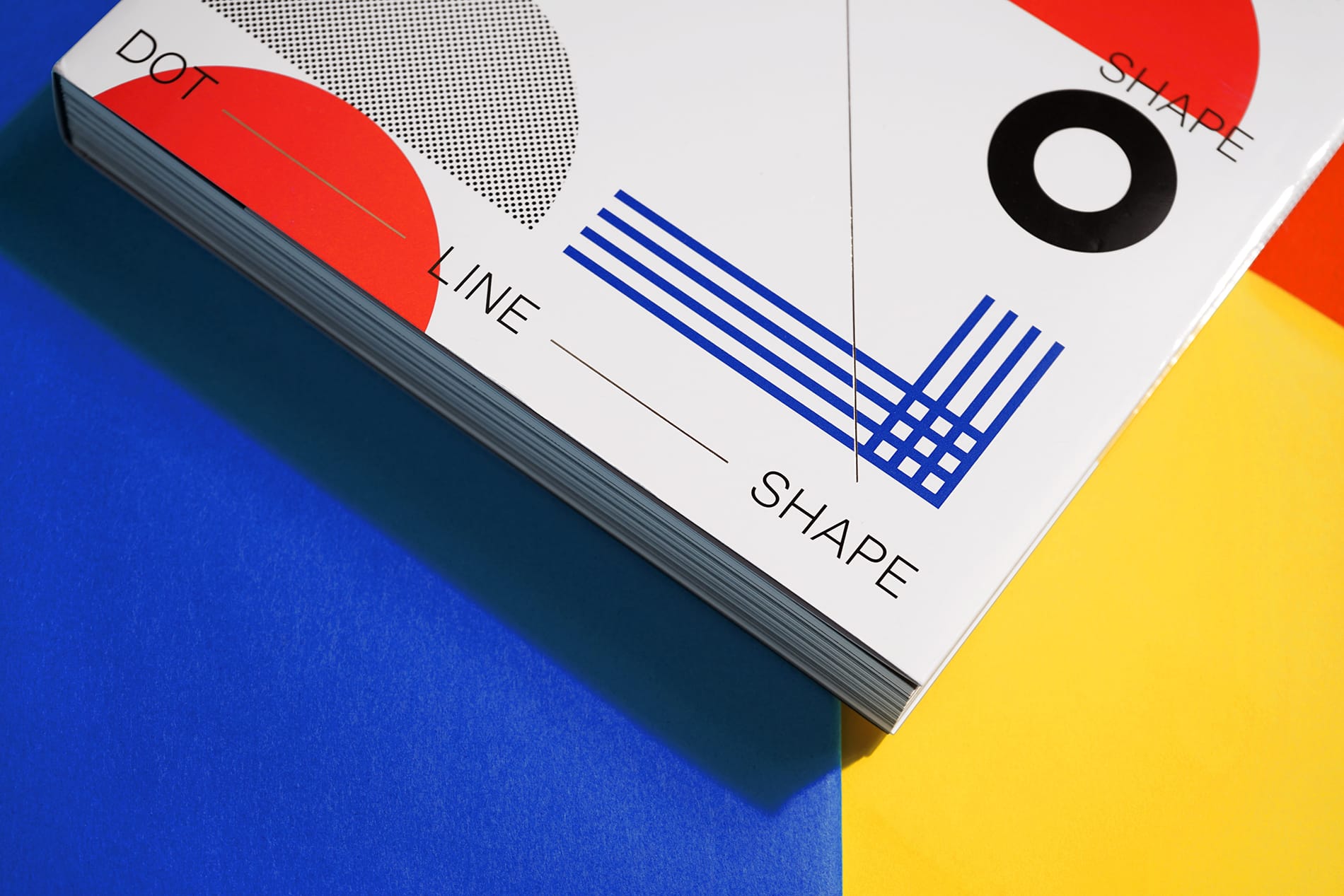 Dot Line Shape · Fonts in use · Klim Type Foundry